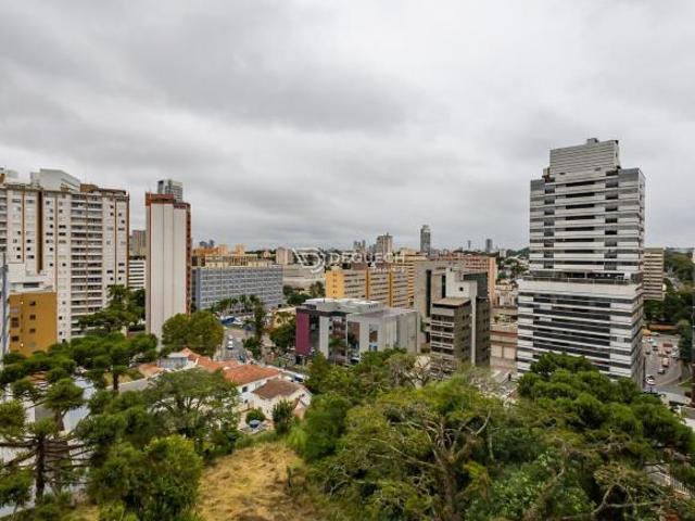 Andar alto, linda vista no Alto da Glória