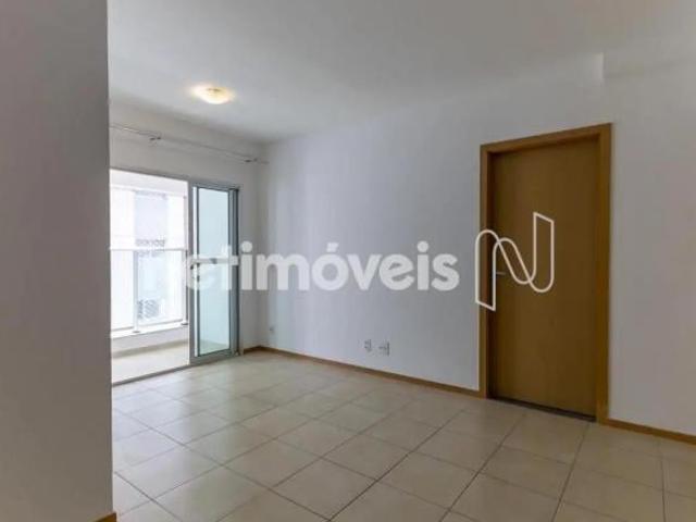Andar alto suíte vaga de garagem Residencial Gamaggiore