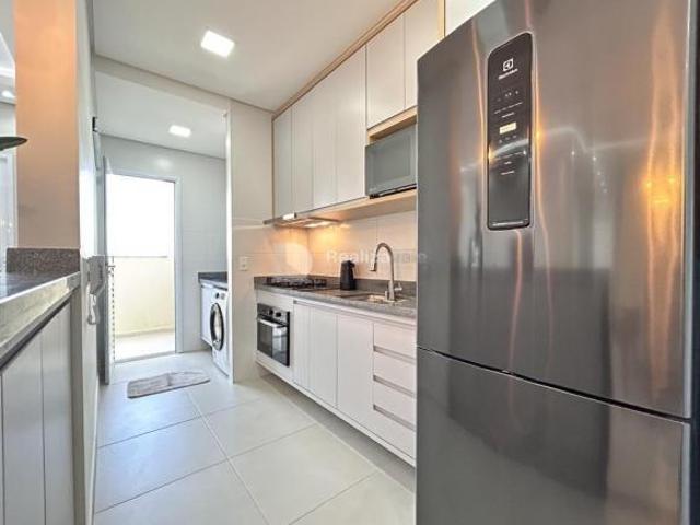 Andar alto + vista permanente | 82m² com 3 dorm e 2 vagas – Orizzonte Mantiqueira