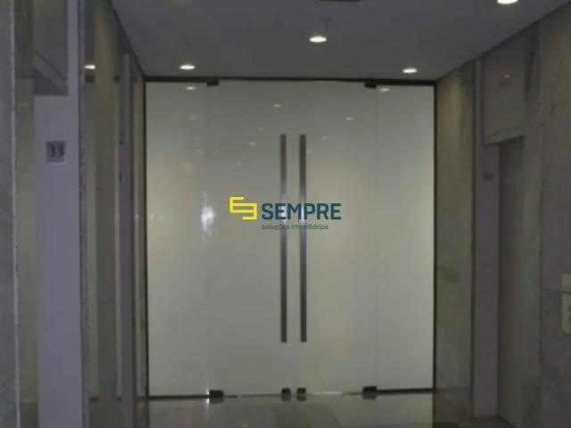 Andar comercial para alugar no Centro Empresarial Nações Unidas