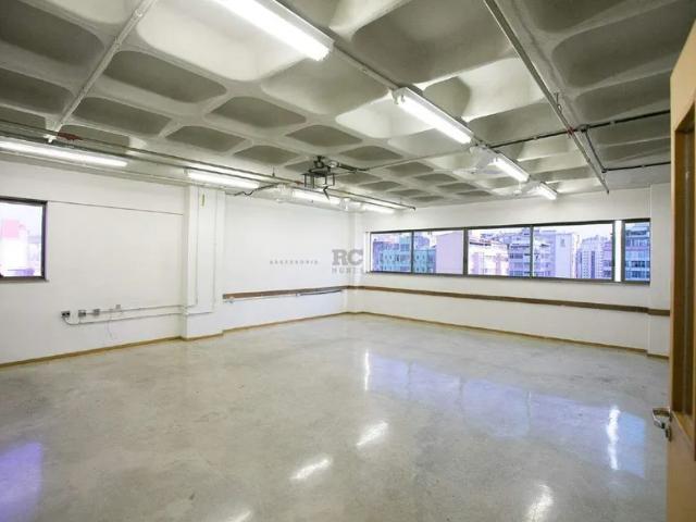 Andar corporativo com 578 m² no Barro Preto
