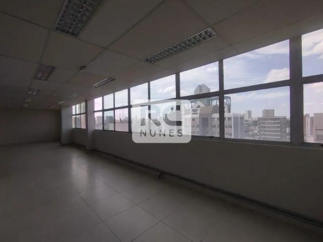 Andar corrido com área de 185 m² e 4 vagas no Bairro Santa Efigênia