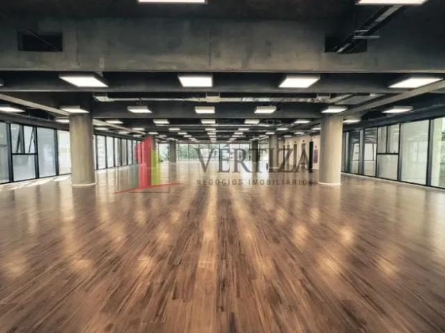 Andar para locação com 779m² em Pinheiros