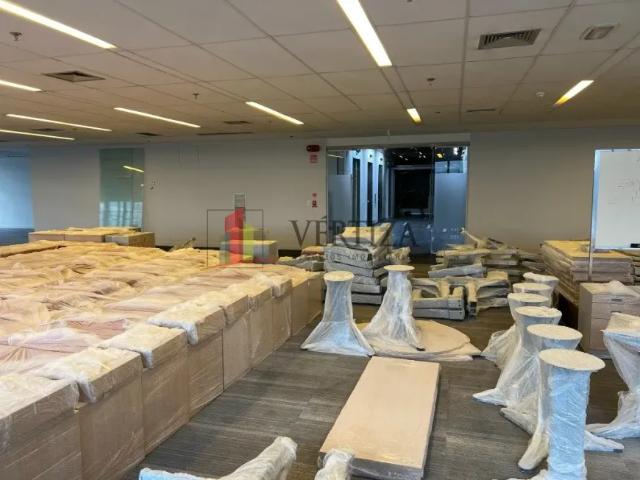 Andar para locação com 926m² no Brooklin