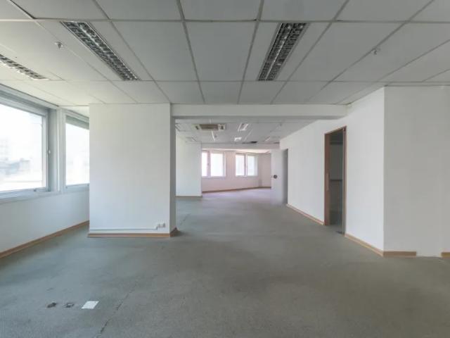 Andar/laje corporativa para aluguel possui 361m2 no Centro Rio de Janeiro RJ