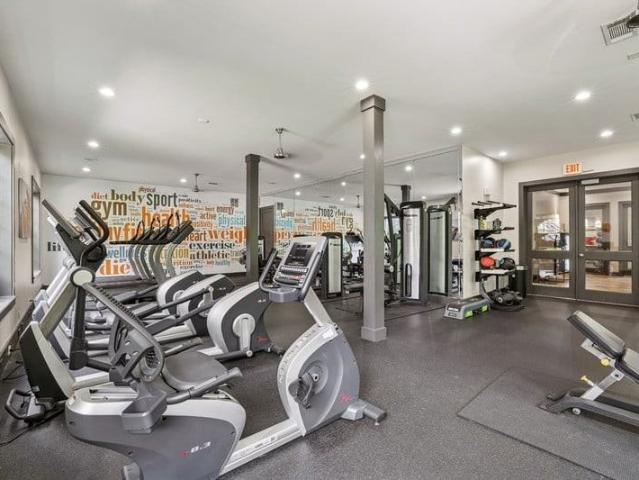 Anderson at Clairmont 2 Bedroom Apartment for Rent at 2500 Northeast Expy Ne, Atlanta, GA 30345