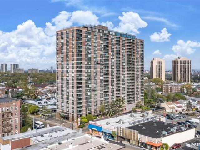 Anderson Ave Apt F, Cliffside Park, Condo For Sale