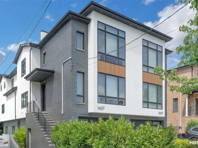 Anderson Ave, Fort Lee, Condo For Sale