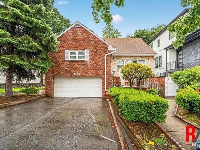 Anderson Ave, Fort Lee, Home For Sale