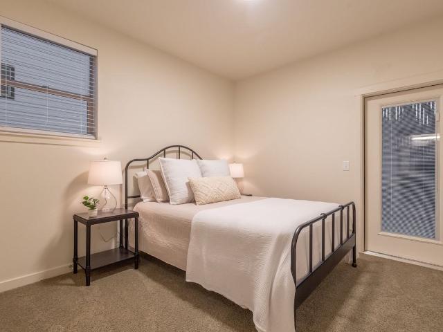 Anderson Court 2 Bedroom Apartment for Rent at 1405 Ne 88th St, Hazel Dell, WA 98665 Northeast Hazel Dell
