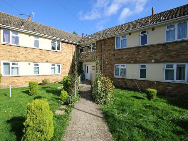Anderson Close, King's Lynn PE30, 2 bed flat to rent, £795 pcm | PrimeLocation