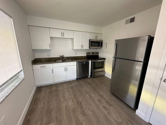 Andover Club Apartments Studio Apartment for Rent at 4824 E Busch Blvd, Tampa, FL 33617 Terrace Park