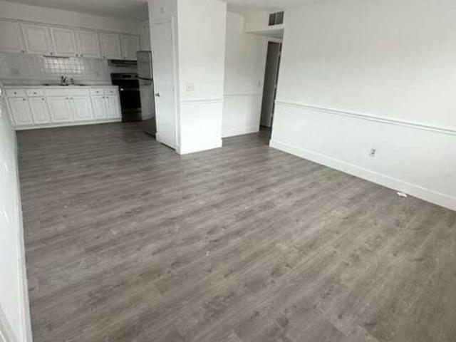 Andover Club Apartments Studio Apartment for Rent at 4824 E Busch Blvd, Tampa, FL 33617 Terrace Park