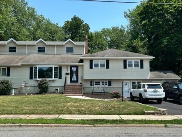 Andover Dr, Wayne, Home For Sale