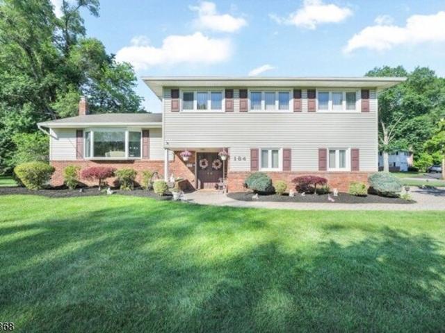 Andover Dr, Wayne, Home For Sale