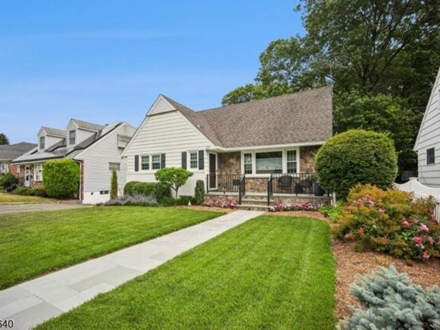 Andover Pl, Bloomfield, Home For Sale