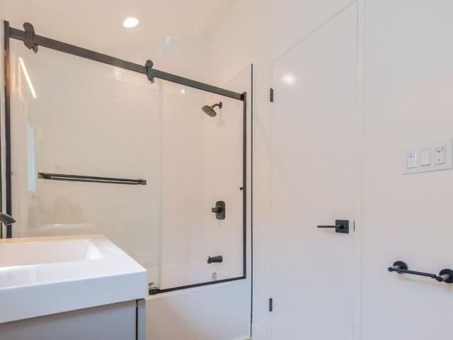 Andreo Avenue Residences 2 Bedroom Apartment for Rent at 2757 Andreo Ave, Torrance, CA 90501 Olde Torrance