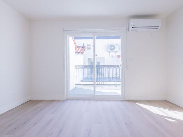 Andreo Avenue Residences 2 Bedroom Apartment for Rent at 2757 Andreo Ave, Torrance, CA 90501 Olde Torrance