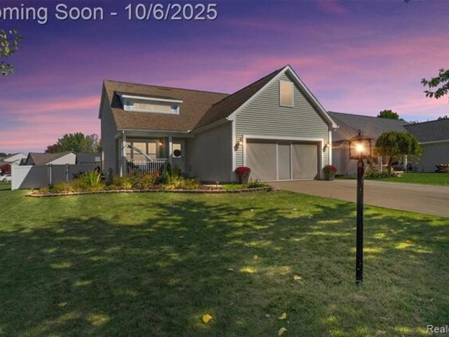 Andrea Ave, Linden, Home For Sale