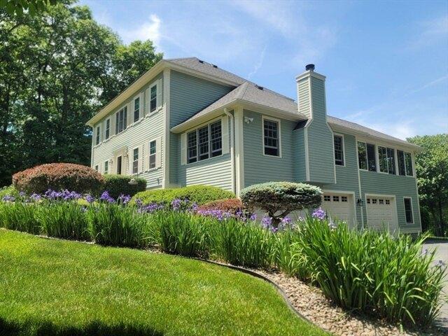 Andrea Ter, Shirley, Home For Sale