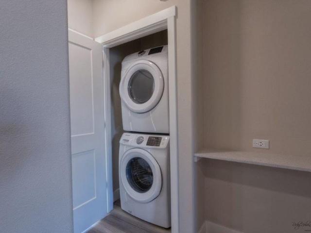 Andresen Lofts 2 Bedroom Apartment for Rent at 6909 Ne 63rd St, Walnut Grove, WA 98661 Walnut Grove