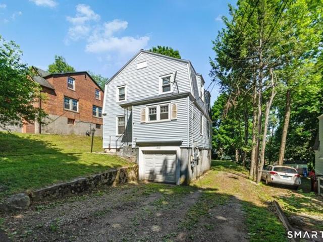 Andrew Ave, Naugatuck, Home For Sale