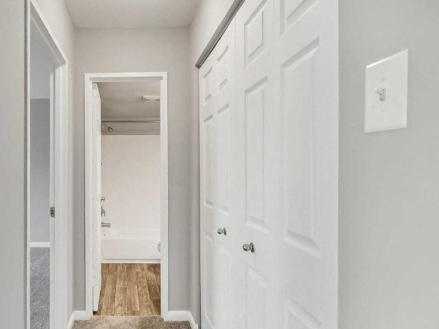 Andrews Ridge Apartments 3 Bedroom Apartment for Rent at 5635 Regency Park Ct, Suitland, MD 20746 Suitland Silver Hill
