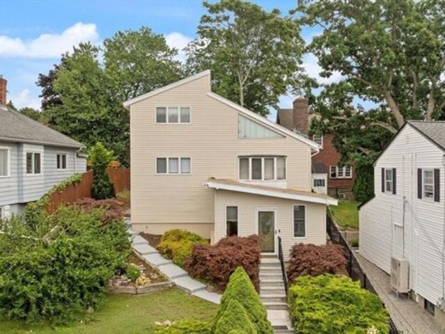 Andrews St, Medford, Home For Sale