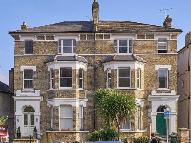 Anerley Park, Anerley, London SE20, 4 bed flat to rent, £2,750 pcm | PrimeLocation