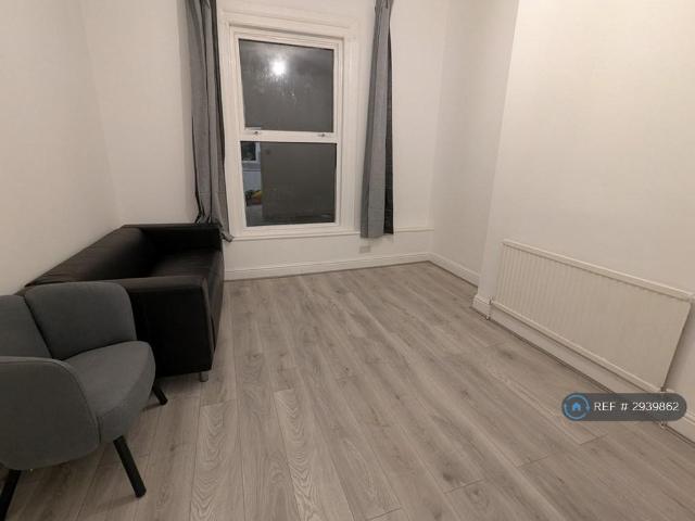 Anerley Road, London, SE20 1 bed flat to rent £1,450 pcm £335 pw