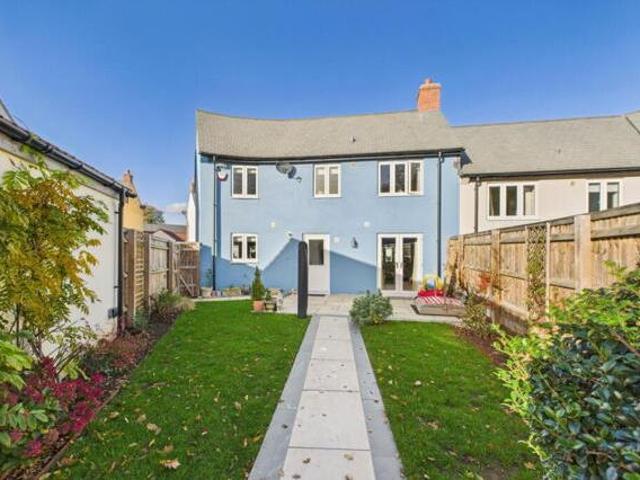 Angel Drive, Calne, 3 Bedroom End
