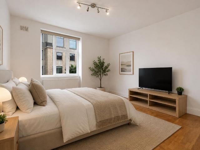 Angel House, Pentonville Road N1, 3 bed flat to rent, £3,000 pcm | PrimeLocation