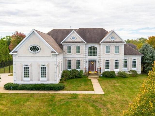 Angelo Ct, Monroe Township, Home For Sale