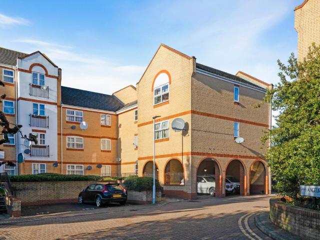 Angelica Drive, Beckton, E.6 E6, 1 bed flat to rent, £1,500 pcm | PrimeLocation
