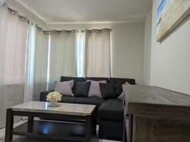 Angelica Nguyen, 161 Rancho Drive, Dahl 2 Bedroom 2 Bath