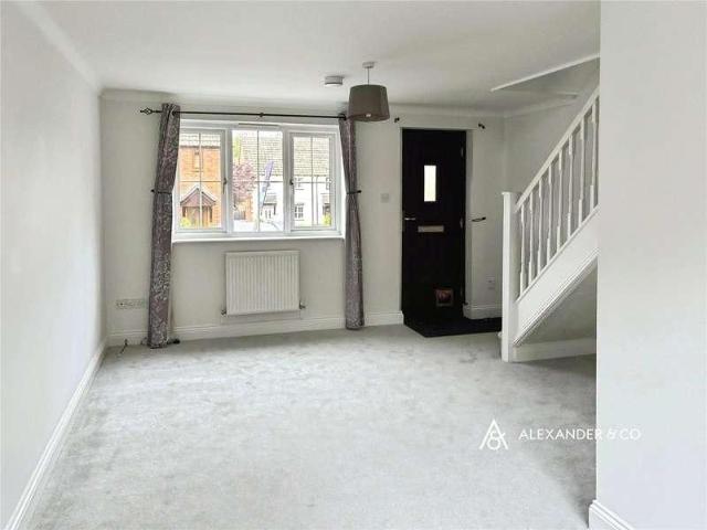 Angels Close, Winslow, Buckingham, MK18