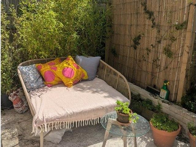 Angles Road, London SW16, 1 bed flat to rent, £1,600 pcm | PrimeLocation