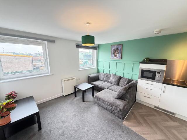Anglesea Terrace, Southampton SO14, 1 bed flat to rent, £1,000 pcm | PrimeLocation