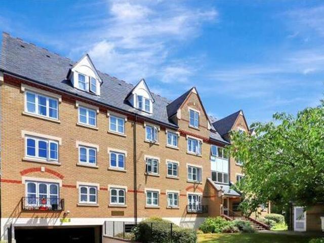 Anglian Close, Canterbury House, 2 Bedroom Flat