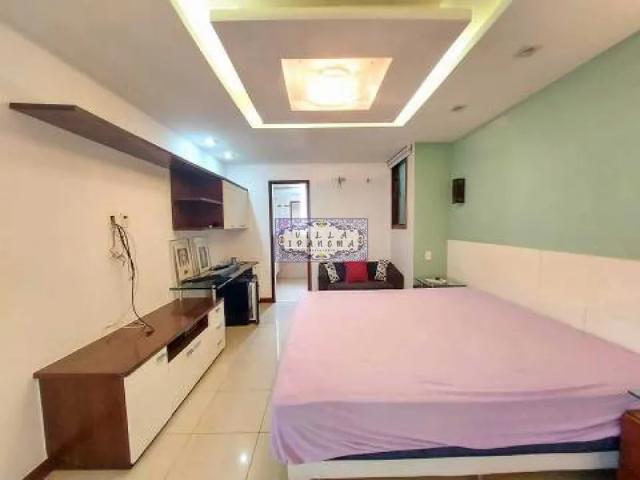 Anil 286m², 4 quartos, 4 banheiros, 2 vagas