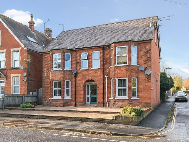 Anstey Road, Alton, Hampshire GU34, 2 bed flat to rent, £1,450 pcm | PrimeLocation
