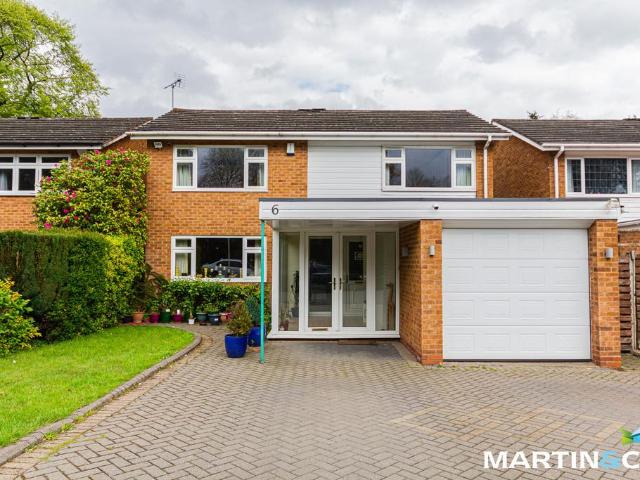 Anstruther Road, Edgbaston, B15 4 bed detached house to rent £2,350 pcm £542 pw
