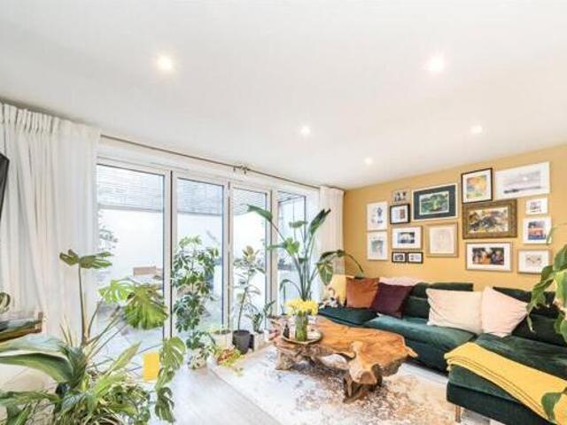 Anselm Road, London, 2 Bedroom Apartment