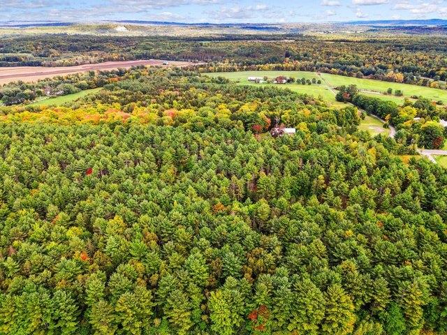 Anson Rd, Starks, ME 04911