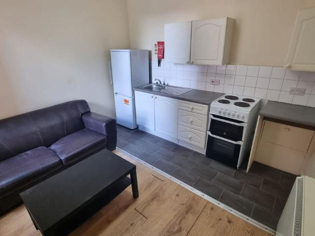 Anson Road M14, 2 bed flat to rent, £1,100 pcm | PrimeLocation