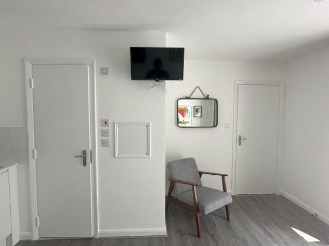 Anson Road, London, Greater London NW2, Room to rent, £1,699 pppm | PrimeLocation