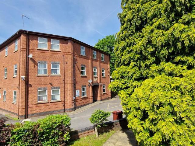 Anson Road, Victoria Park, Manchester 2 bed apartment to rent £1,225 pcm £283 pw
