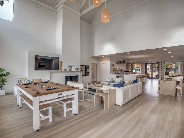 Anthem Valley Ranch 2 Bedroom Apartment for Rent at 701 Cowboys Pkwy, Irving, TX 75063 Valley Ranch