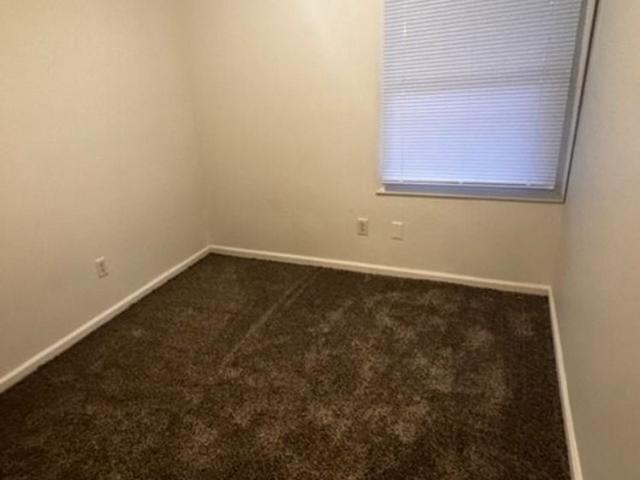 Anthony Wayne Villas and Flats 1 Bedroom Apartment for Rent at 4330 S Anthony Blvd, Fort Wayne, IN 46806 Pettit Rudisill