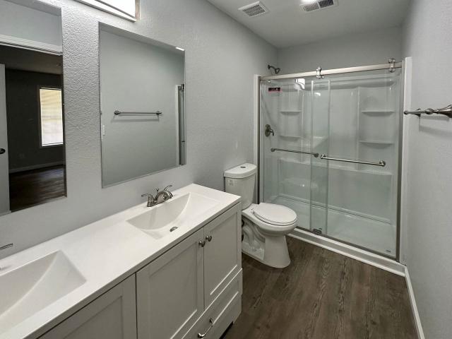 Anthos at Pinewood Manor 2 Bedroom Apartment for Rent at 6903 Tara Blvd, Jonesboro, GA 30236
